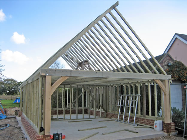 Timber Garage Construction - Roger Gladwell Timber Frame Construction