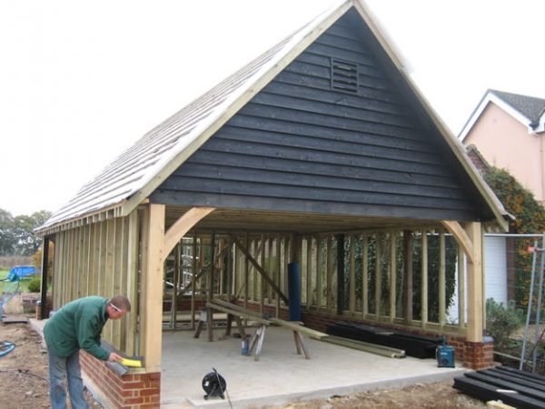 Timber Garage Construction - Roger Gladwell Timber Frame Construction