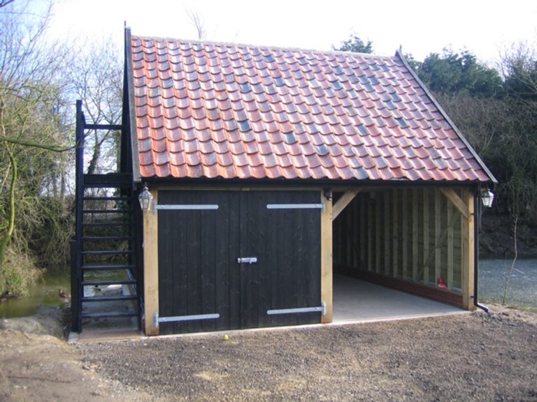 Cartlodges - Roger Gladwell Timber Frame Construction