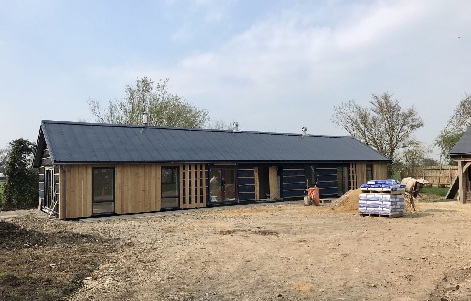 Farm building conversion - Roger Gladwell Timber Frame Construction