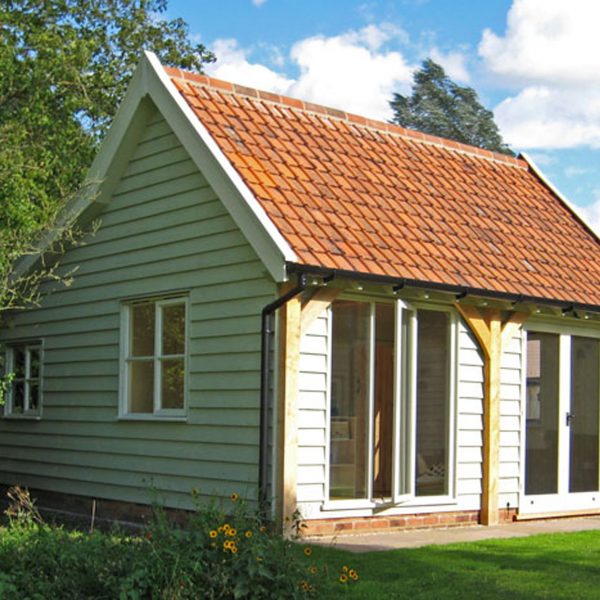 Summerhouse, interior and exterior - Roger Gladwell Timber Frame ...