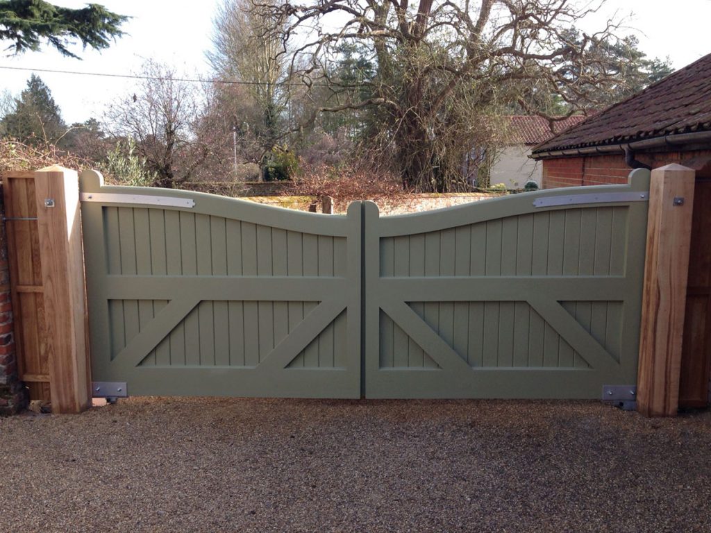 Timber Garden Gates - Roger Gladwell Timber Frame Construction