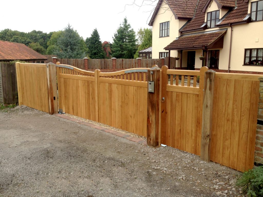 Timber Garden Gates - Roger Gladwell Timber Frame Construction