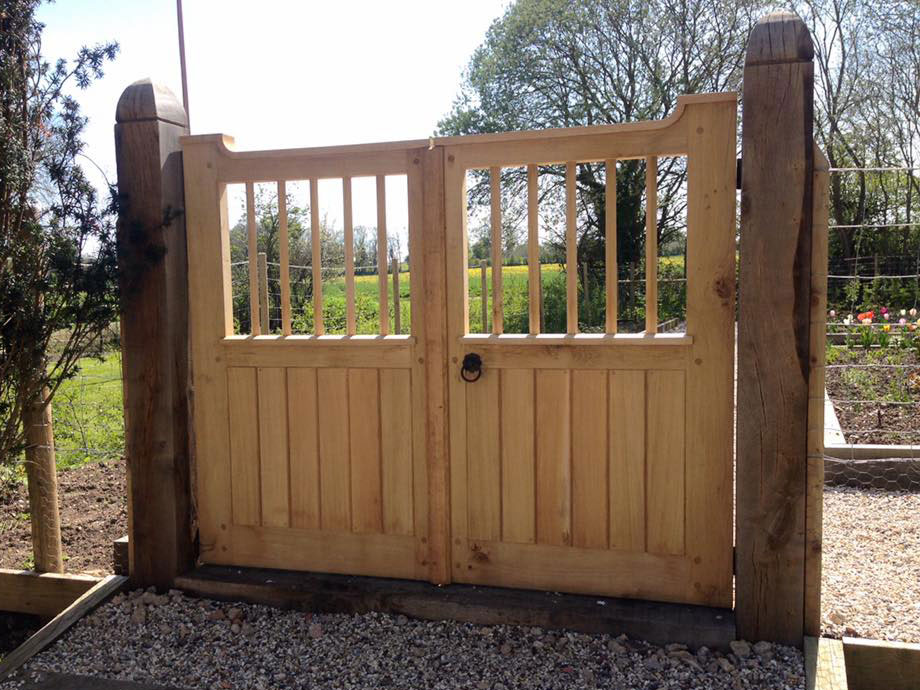 Timber Garden Gates - Roger Gladwell Timber Frame Construction