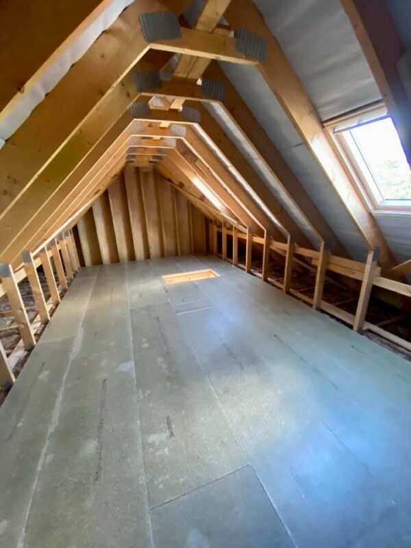 Open Bay Cartlodge - Roger Gladwell Timber Frame Construction