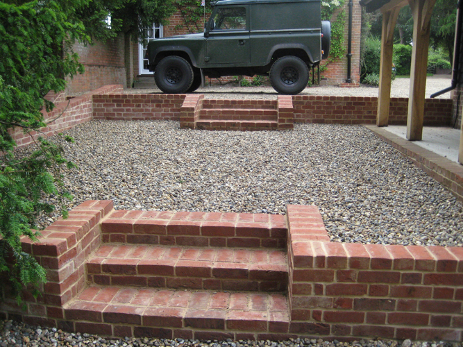 Brickwork and Flint panel - Roger Gladwell Landscape & Design
