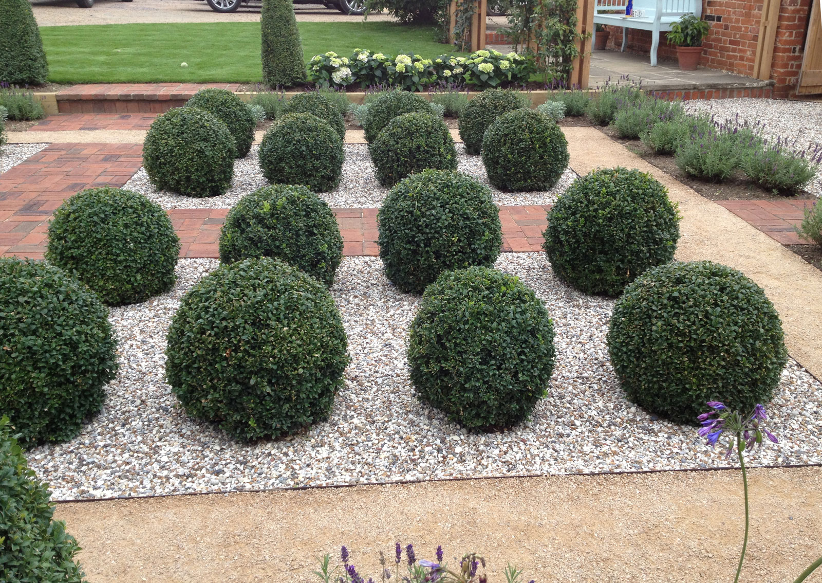Soft Landscaping & Planting - Roger Gladwell Landscape & Design