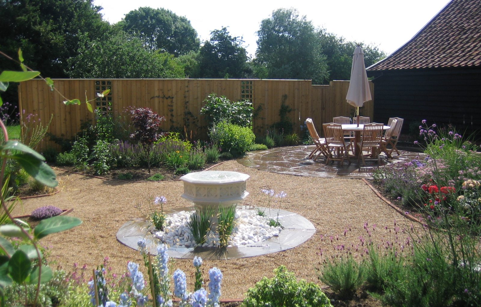 Courtyard Restoration - Roger Gladwell Landscape & Design