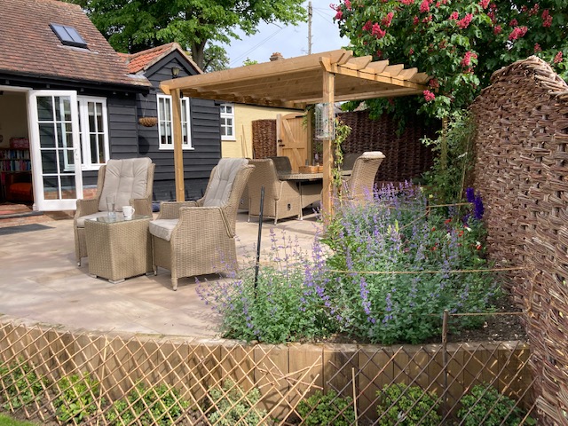 Colne Valley Planting - Roger Gladwell Landscape & Design